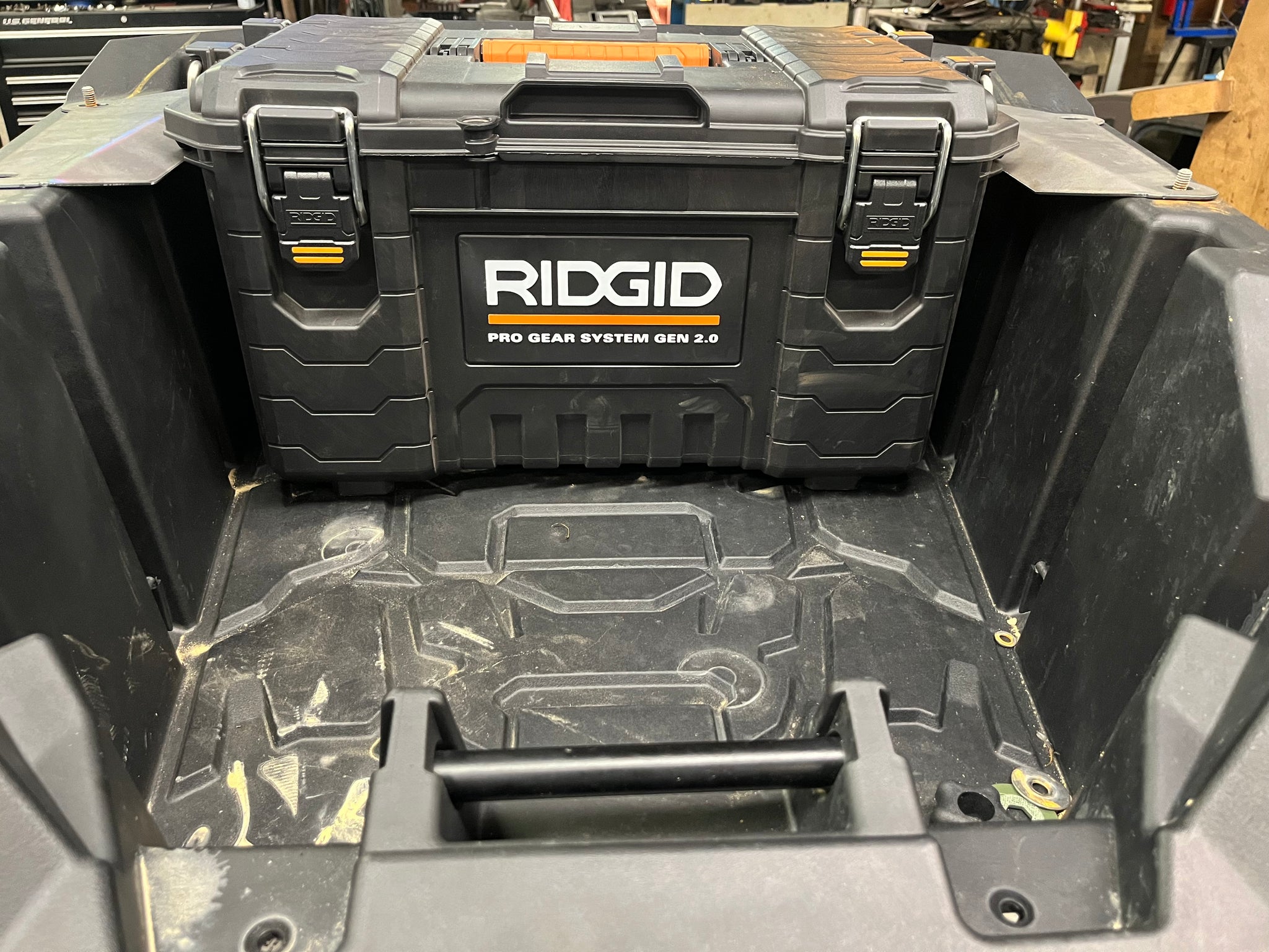 Ridgid 2.0 Tool box hold down brackets for RZR PRO – Queen City Fab